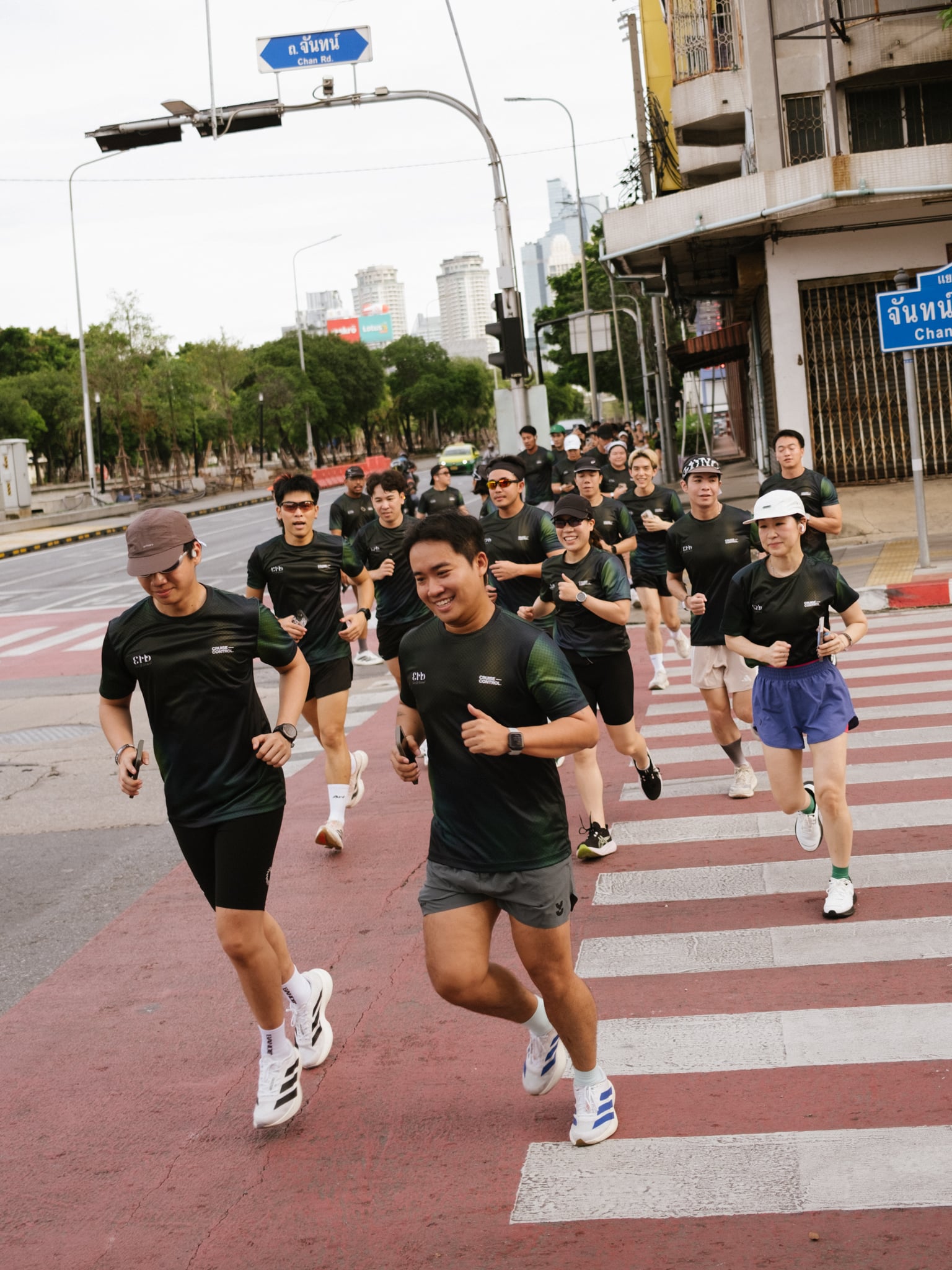 กลยุทธ์ ERB x Cruise Control Run Club เมื่อแบรนด์ไม่ได้ขายแค่สินค้า แต่ ...